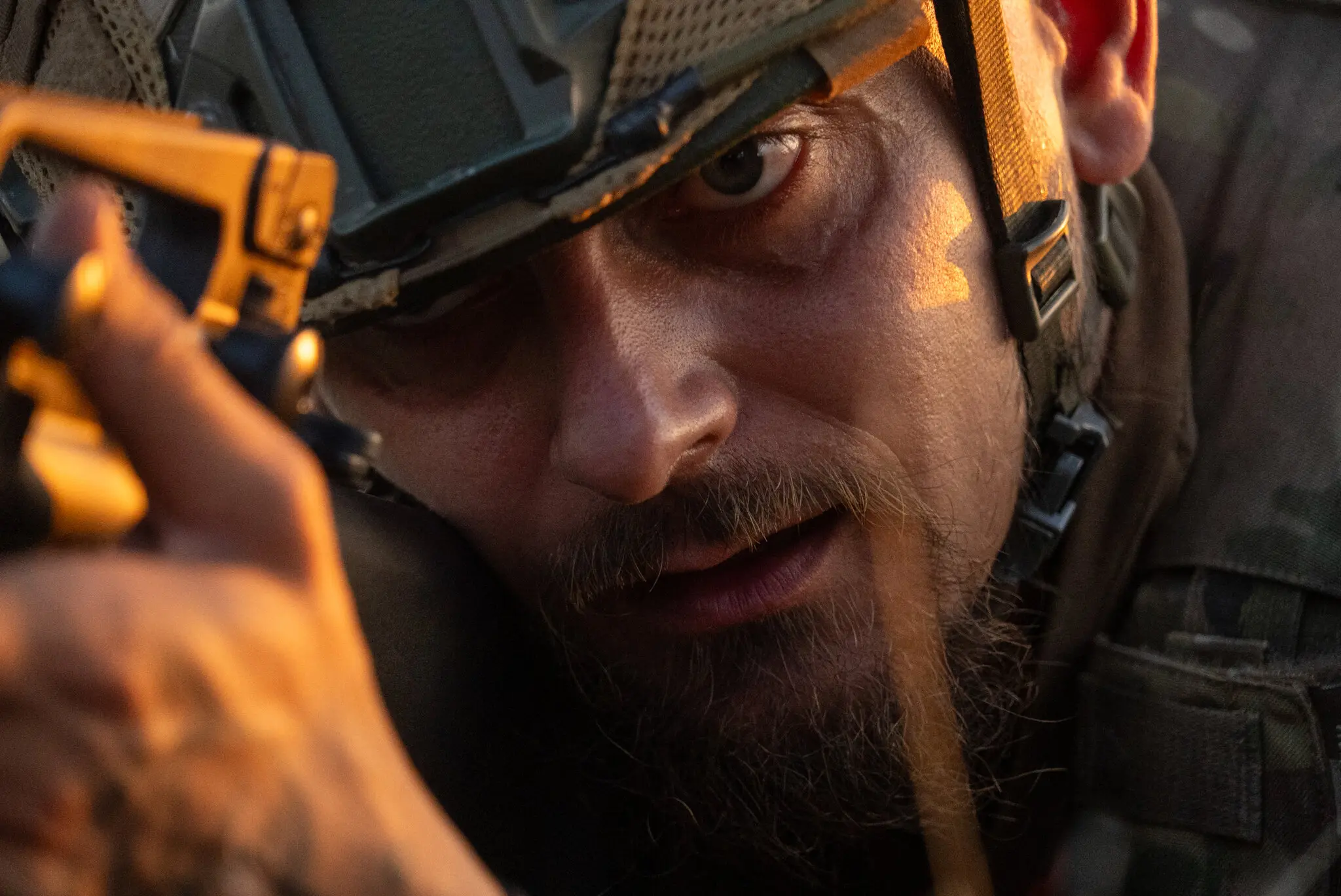 '2000 Meters to Andriivka' Review: War as a First-Person Experience ...