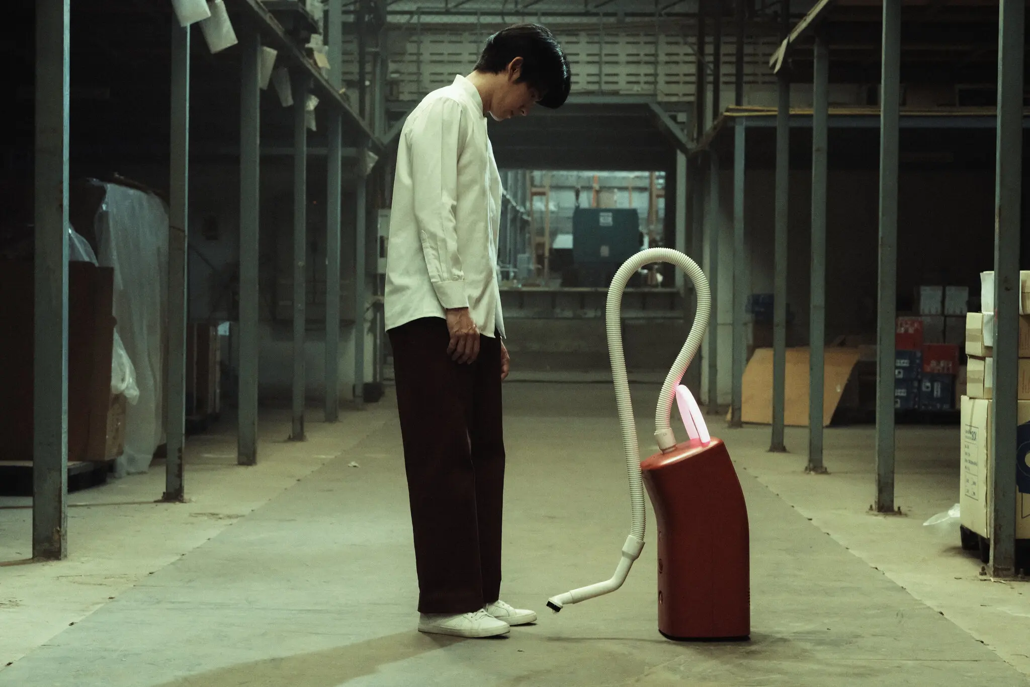 'A Useful Ghost' Review: When a Vacuum Cleaner Becomes a Ghostly Lover ...